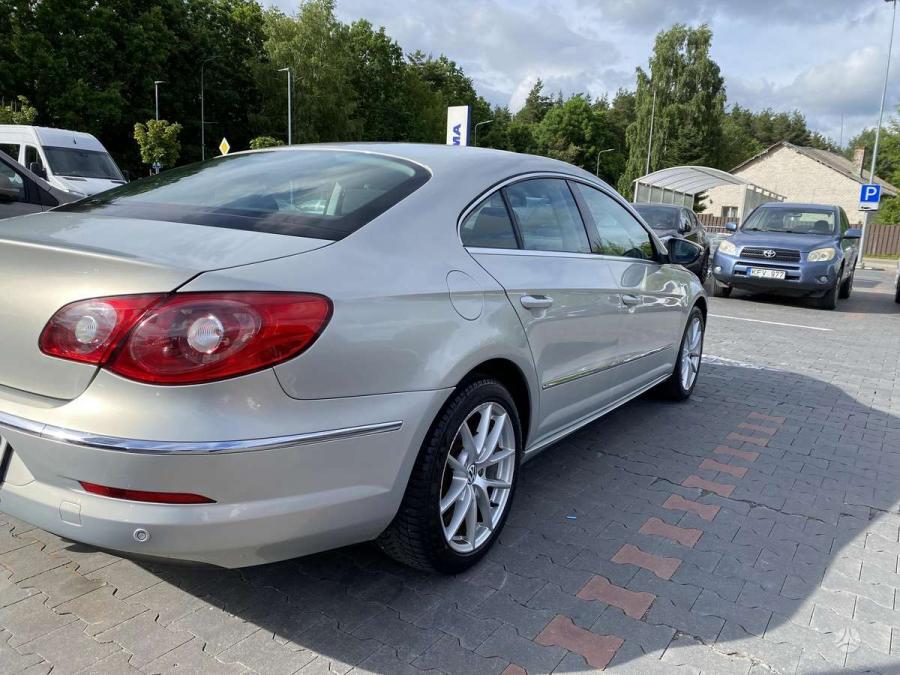 Grey Volkswagen CC / Passat CC 2008 in Vilnius, with an engine capacity of 1.80 L and mileage of 215 thousand km for 3700 €, photo 9 on AUTOMOTO.COM.LV