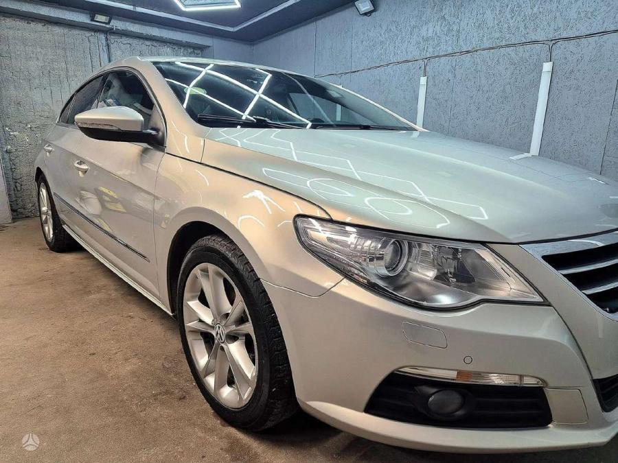 Pelēks Volkswagen CC / Passat CC 2009 Varėna, ar dzinēja tilpumu 1.97 L un nobraukumu 224 tūkst. km par 6100 €, foto 1 vietnē AUTOMOTO.COM.LV