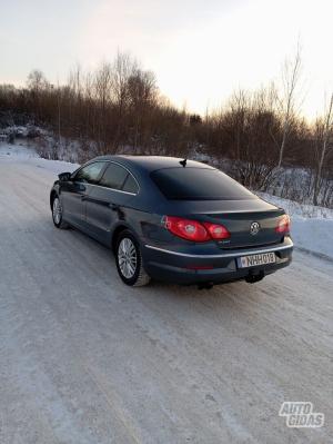 Grey Volkswagen CC / Passat CC 2009 in Vilnius, with an engine capacity of 2.00 L and mileage of 264 thousand km for 4950 €, photo 4 on AUTOMOTO.COM.LV