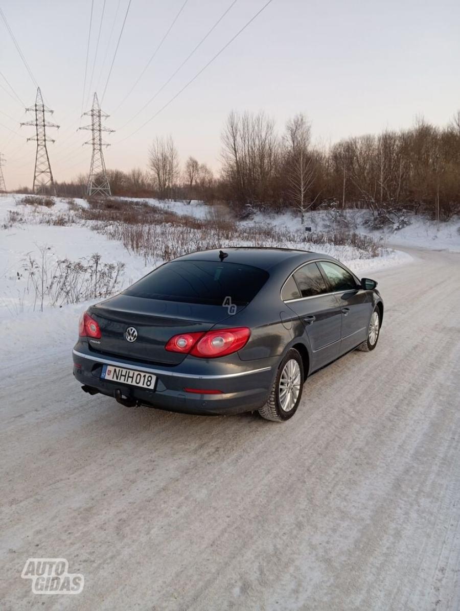 Grey Volkswagen CC / Passat CC 2009 in Vilnius, with an engine capacity of 2.00 L and mileage of 264 thousand km for 4950 €, photo 5 on AUTOMOTO.COM.LV