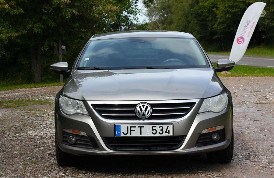 Серый Фольксваген CC / Passat CC 2009 в Кретинга, объемом двигателя 1.97 л и пробегом 300 тыс. км за 2800 €, фото 6 на AUTOMOTO.COM.LV