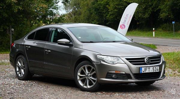 Серый Фольксваген CC / Passat CC 2009 в Кретинга, объемом двигателя 1.97 л и пробегом 300 тыс. км за 2800 €, фото 8 на AUTOMOTO.COM.LV