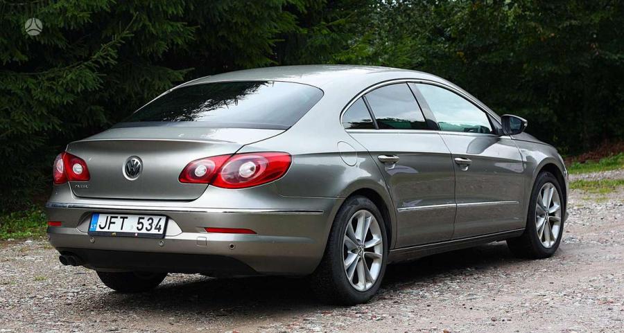 Серый Фольксваген CC / Passat CC 2009 в Кретинга, объемом двигателя 1.97 л и пробегом 300 тыс. км за 2800 €, фото 12 на AUTOMOTO.COM.LV