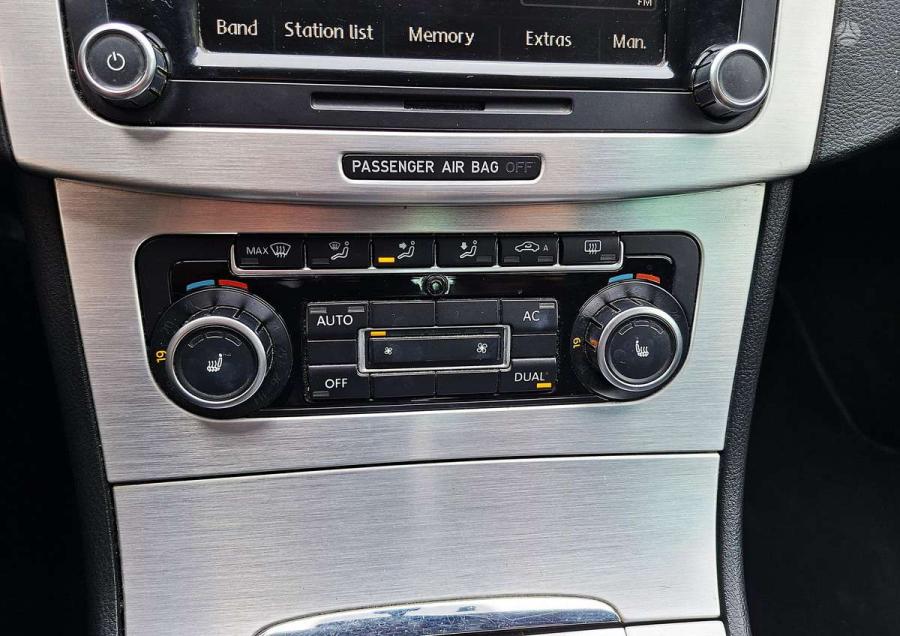 Серый Фольксваген CC / Passat CC 2009 в Кретинга, объемом двигателя 1.97 л и пробегом 300 тыс. км за 2800 €, фото 23 на AUTOMOTO.COM.LV