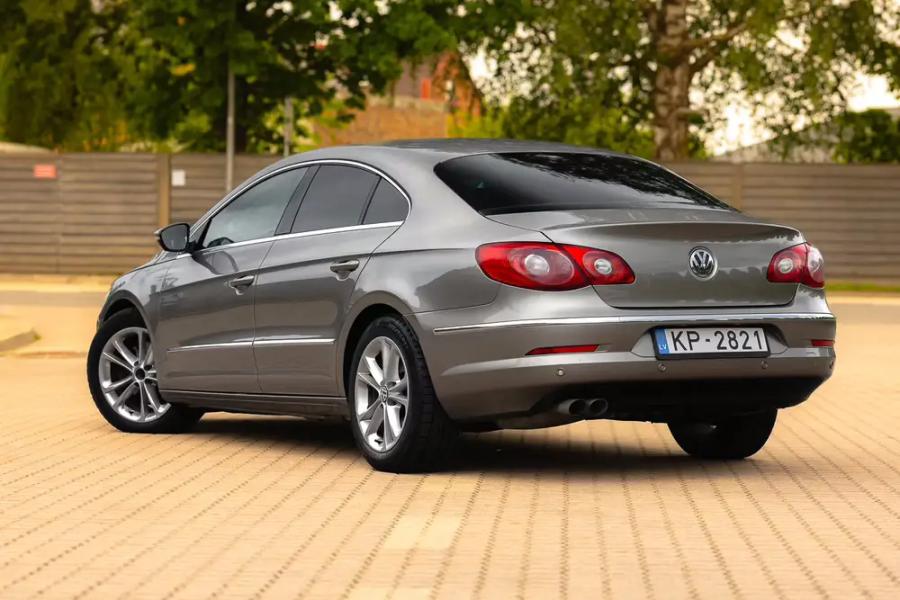 Серый Фольксваген CC / Passat CC 2010 в Елгава, объемом двигателя 2.00 л и пробегом 291 тыс. км за 6300 €, фото 5 на AUTOMOTO.COM.LV