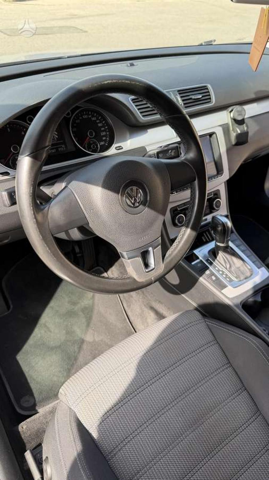 Pelēks Volkswagen CC / Passat CC 2011 Kauņa, ar dzinēja tilpumu 1.97 L un nobraukumu 281 tūkst. km par 4700 €, foto 6 vietnē AUTOMOTO.COM.LV