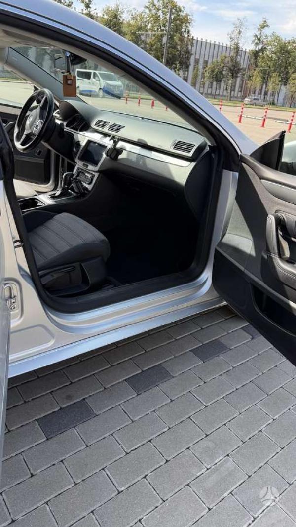 Volkswagen CC / Passat CC 2011 Kauņa vietnē Pelēks Volkswagen CC / Passat CC 2011 Kauņa, ar dzinēja tilpumu 1.97 L un nobraukumu 281 tūkst. km par 4700 €, foto 11 vietnē AUTOMOTO.COM.LV