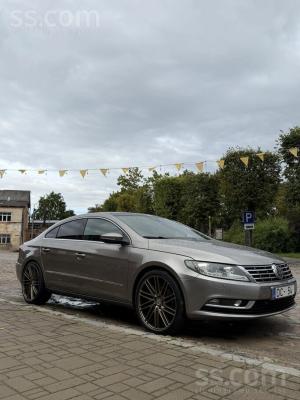Grey Volkswagen CC / Passat CC 2012 in Jelgava, with an engine capacity of 2.00 L and mileage of 291 thousand km for 9300 €, photo 6 on AUTOMOTO.COM.LV
