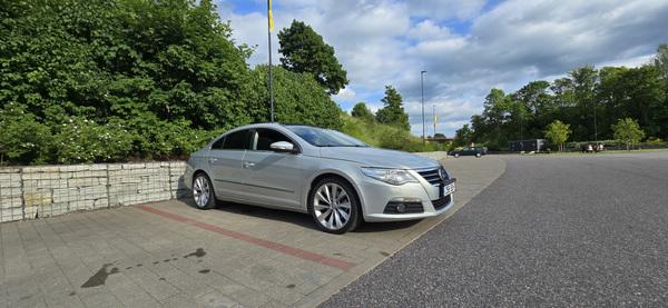 Pelēks Volkswagen CC / Passat CC 2008 Rakvere, ar dzinēja tilpumu 2.00 L un nobraukumu 361 tūkst. km par 3999 €, foto 4 vietnē AUTOMOTO.COM.LV