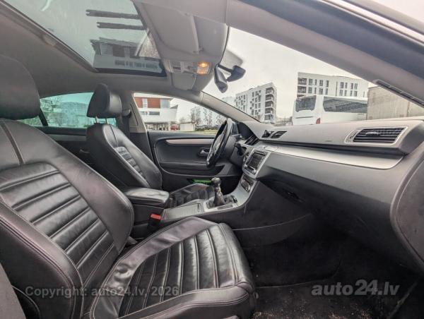 Pelēks Volkswagen CC / Passat CC 2009 Tartu, ar dzinēja tilpumu 1.80 L un nobraukumu 356 tūkst. km par 1500 €, foto 5 vietnē AUTOMOTO.COM.LV