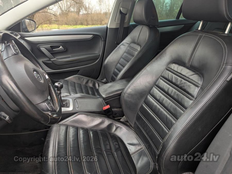 Серый Фольксваген CC / Passat CC 2009 в Тарту, объемом двигателя 1.80 л и пробегом 356 тыс. км за 1500 €, фото 9 на AUTOMOTO.COM.LV