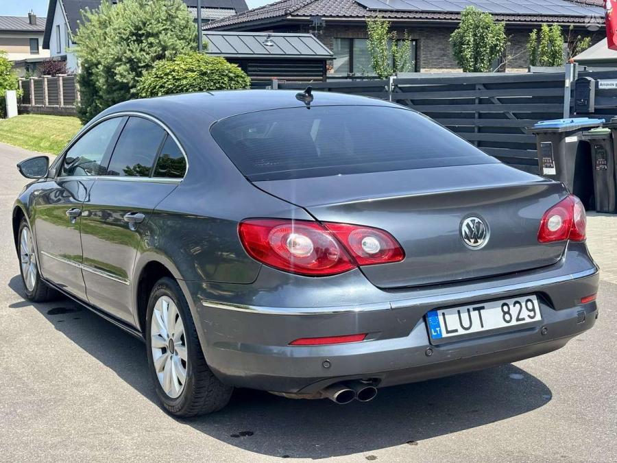 Grey Volkswagen CC / Passat CC 2009 in Vilnius, with an engine capacity of 1.98 L and mileage of 236 thousand km for 3500 €, photo 6 on AUTOMOTO.COM.LV
