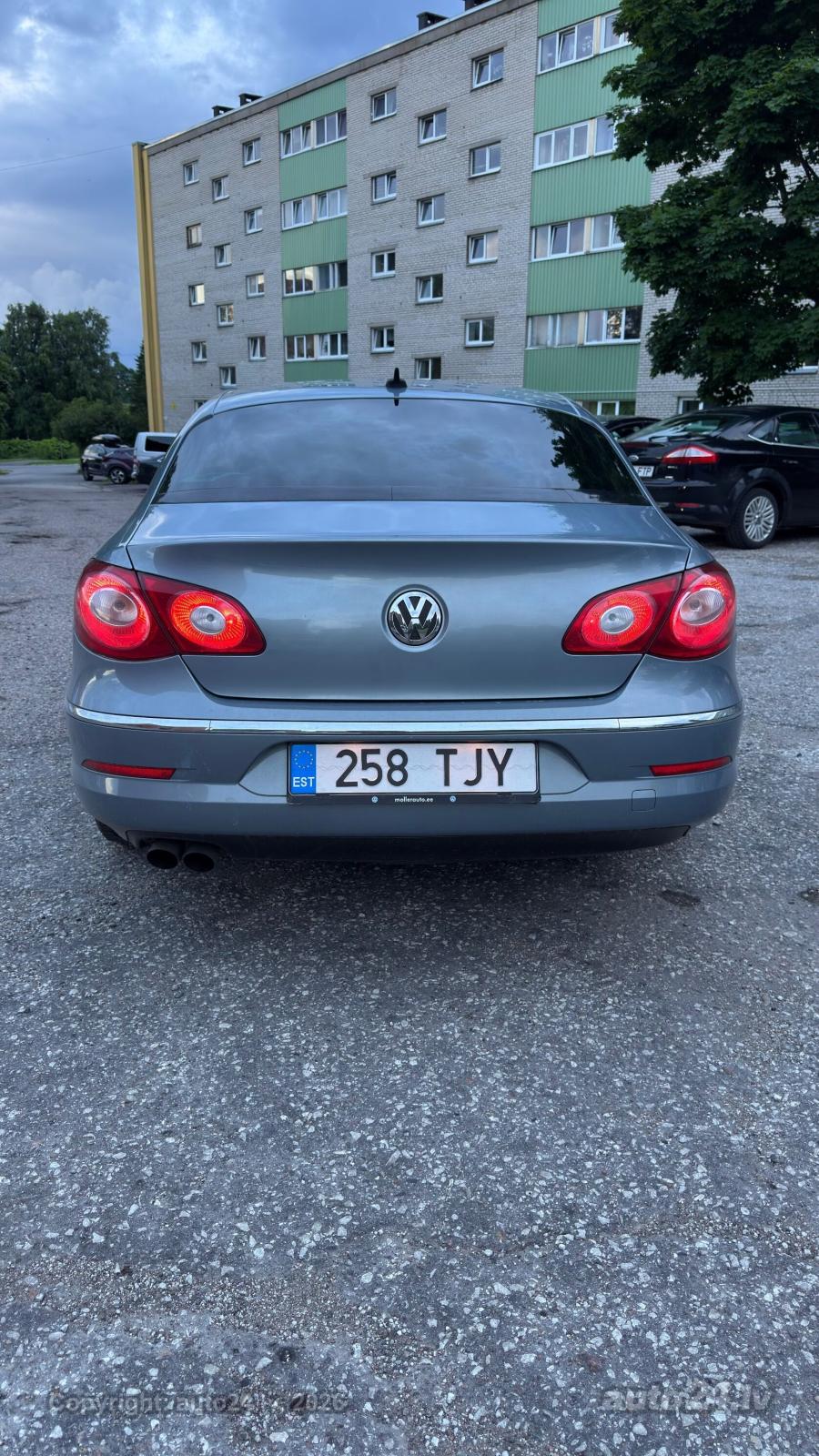 Grey Volkswagen CC / Passat CC 2009 in Tallinn, with an engine capacity of 2.00 L and mileage of 393 thousand km for 3600 €, photo 3 on AUTOMOTO.COM.LV