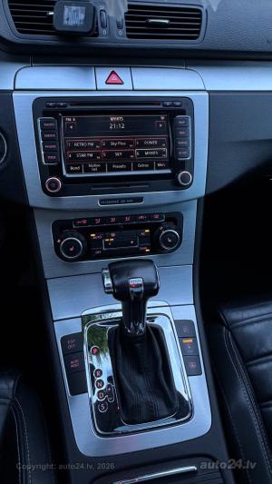 Grey Volkswagen CC / Passat CC 2009 in Tallinn, with an engine capacity of 2.00 L and mileage of 393 thousand km for 3600 €, photo 15 on AUTOMOTO.COM.LV