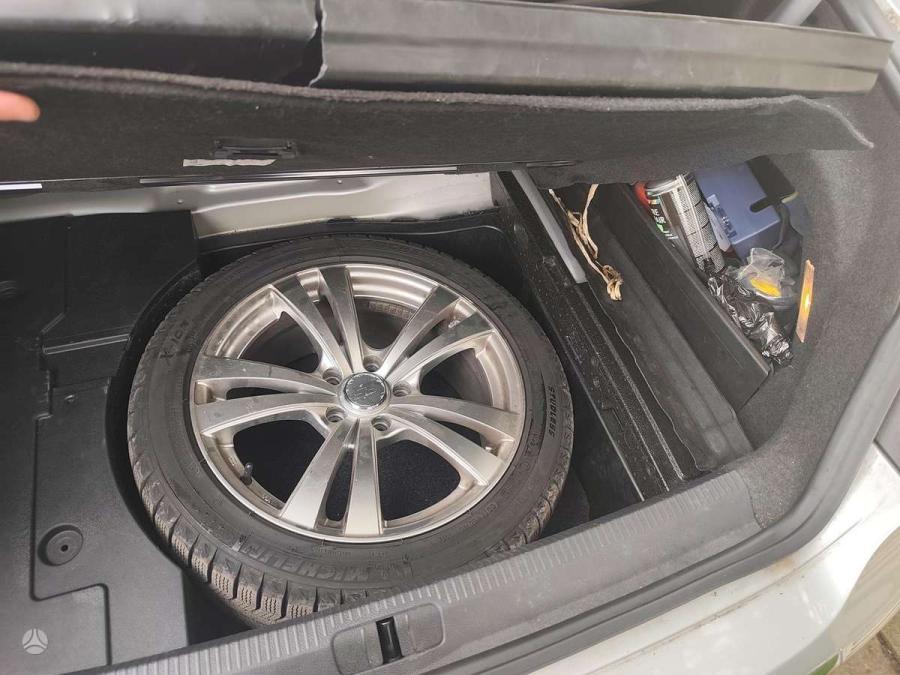 Серый Фольксваген CC / Passat CC 2009 в Паневежис, объемом двигателя 2.00 л и пробегом 267 тыс. км за 3200 €, фото 11 на AUTOMOTO.COM.LV