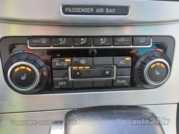 Серый Фольксваген CC / Passat CC 2009 в Таллин, объемом двигателя 2.00 л и пробегом 281 тыс. км за 3200 €, фото 9 на AUTOMOTO.COM.LV