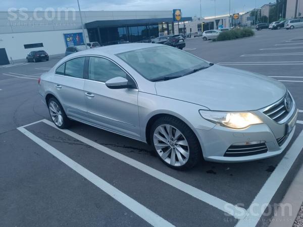 Серый Фольксваген CC / Passat CC 2010 в Даугавпилс, объемом двигателя 1.80 л и пробегом 291 тыс. км за 3000 €, фото 2 на AUTOMOTO.COM.LV