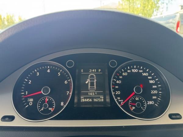 Серый Фольксваген CC / Passat CC 2010 в Рига, объемом двигателя 1.80 л и пробегом 284 тыс. км за 3950 €, фото 6 на AUTOMOTO.COM.LV