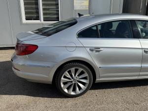Pelēks Volkswagen CC / Passat CC 2010 Rīga, ar dzinēja tilpumu 1.80 L un nobraukumu 284 tūkst. km par 3950 €, foto 12 vietnē AUTOMOTO.COM.LV