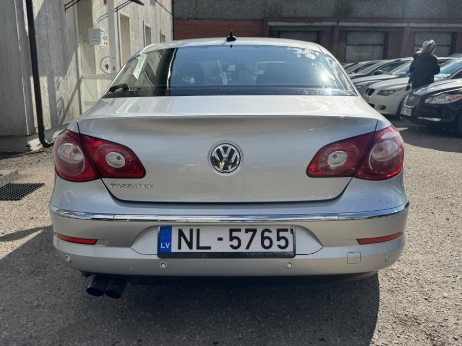 Pelēks Volkswagen CC / Passat CC 2010 Rīga, ar dzinēja tilpumu 1.80 L un nobraukumu 284 tūkst. km par 3950 €, foto 16 vietnē AUTOMOTO.COM.LV
