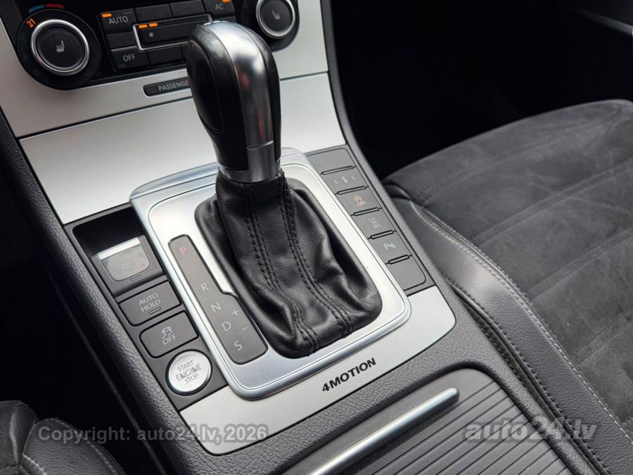 Grey Volkswagen CC / Passat CC 2011 in Tallinn, with an engine capacity of 2.00 L and mileage of 237 thousand km for 6999 €, photo 16 on AUTOMOTO.COM.LV