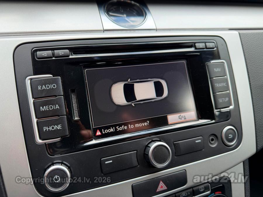 Grey Volkswagen CC / Passat CC 2011 in Tallinn, with an engine capacity of 2.00 L and mileage of 237 thousand km for 6999 €, photo 18 on AUTOMOTO.COM.LV
