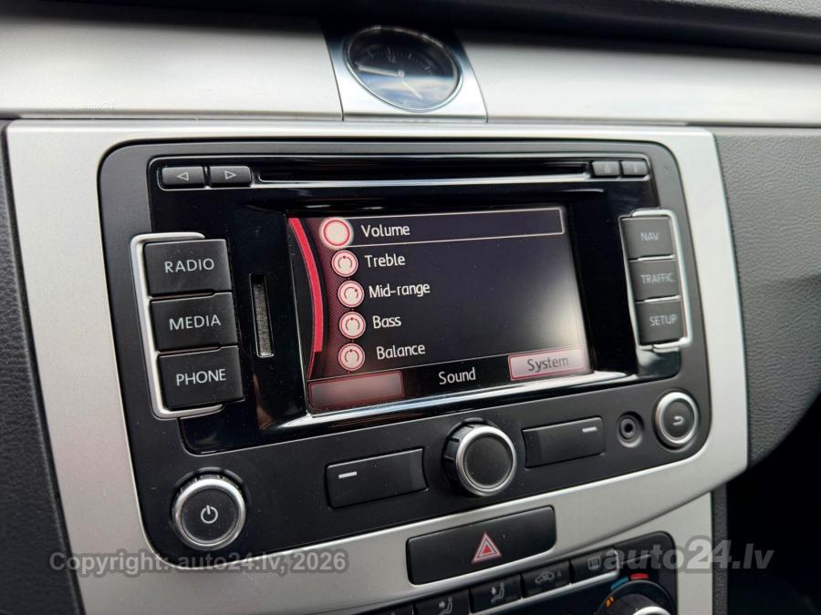 Grey Volkswagen CC / Passat CC 2011 in Tallinn, with an engine capacity of 2.00 L and mileage of 237 thousand km for 6999 €, photo 21 on AUTOMOTO.COM.LV
