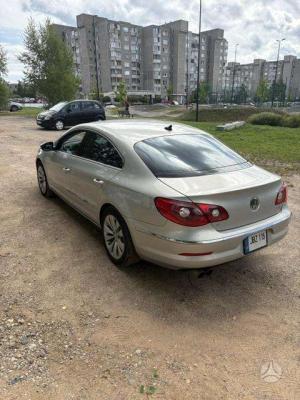 Grey Volkswagen CC / Passat CC 2012 in Vilnius, with an engine capacity of 1.98 L and mileage of 206 thousand km for 2900 €, photo 5 on AUTOMOTO.COM.LV
