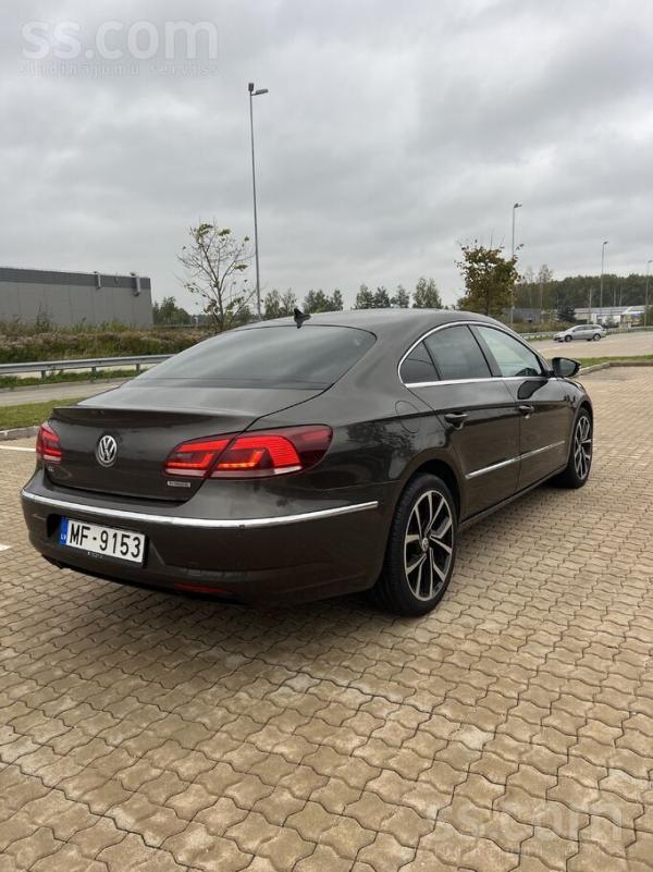 Pelēks Volkswagen CC / Passat CC 2012 Rīga, ar dzinēja tilpumu 2.00 L un nobraukumu 349 tūkst. km par 5900 €, foto 7 vietnē AUTOMOTO.COM.LV