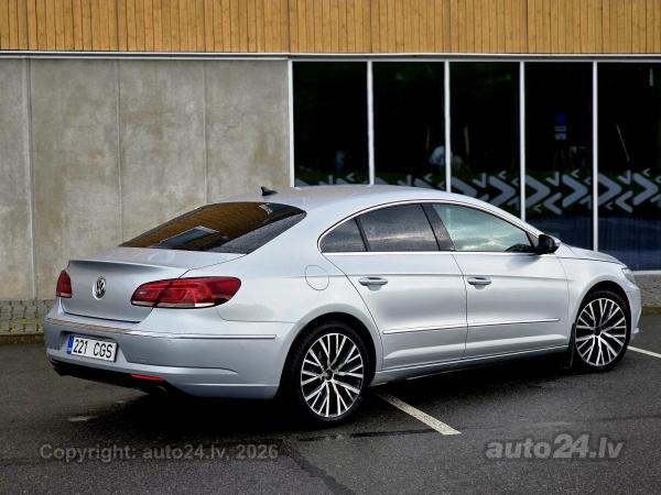 Grey Volkswagen CC / Passat CC 2013 in Tallinn, with an engine capacity of 2.00 L and mileage of 327 thousand km for 5990 €, photo 4 on AUTOMOTO.COM.LV