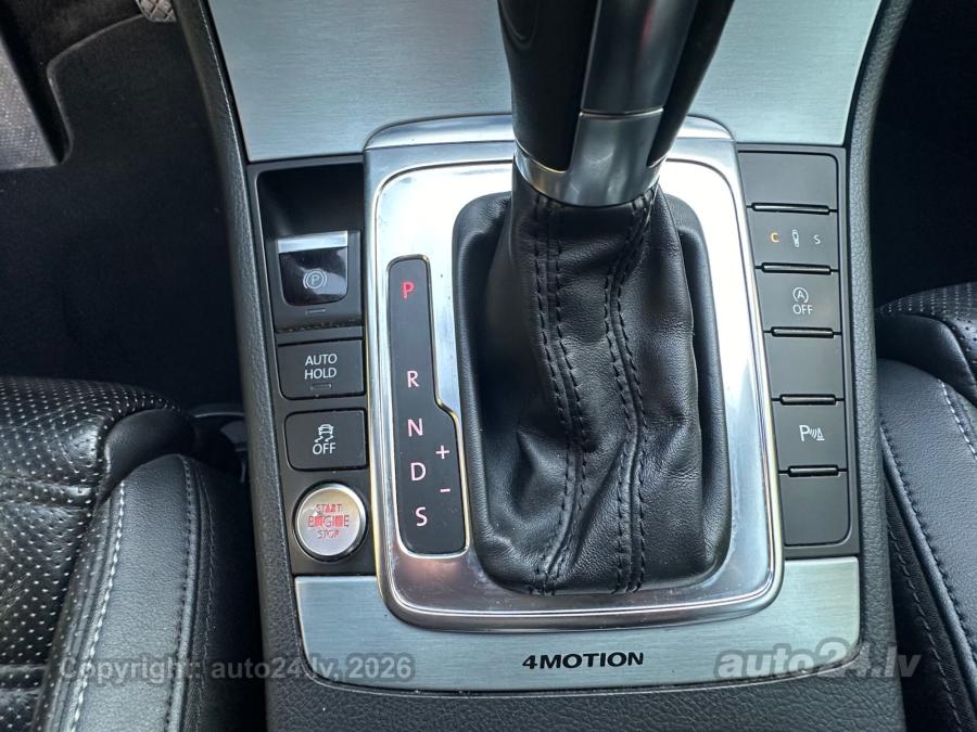 Grey Volkswagen CC / Passat CC 2013 in Tallinn, with an engine capacity of 2.00 L and mileage of 327 thousand km for 5990 €, photo 13 on AUTOMOTO.COM.LV