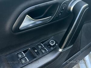 Grey Volkswagen CC / Passat CC 2013 in Tallinn, with an engine capacity of 2.00 L and mileage of 327 thousand km for 5990 €, photo 15 on AUTOMOTO.COM.LV