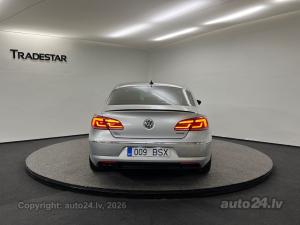 Pelēks Volkswagen CC / Passat CC 2013 Pērnava, ar dzinēja tilpumu 2.00 L un nobraukumu 266 tūkst. km par 7490 €, foto 7 vietnē AUTOMOTO.COM.LV