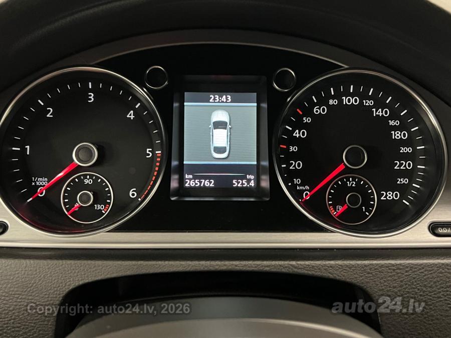 Pelēks Volkswagen CC / Passat CC 2013 Pērnava, ar dzinēja tilpumu 2.00 L un nobraukumu 266 tūkst. km par 7490 €, foto 18 vietnē AUTOMOTO.COM.LV