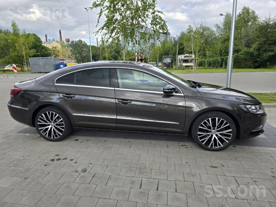 Pelēks Volkswagen CC / Passat CC 2013 Rīga, ar dzinēja tilpumu 2.00 L un nobraukumu 55 tūkst. km par 12300 €, foto 4 vietnē AUTOMOTO.COM.LV