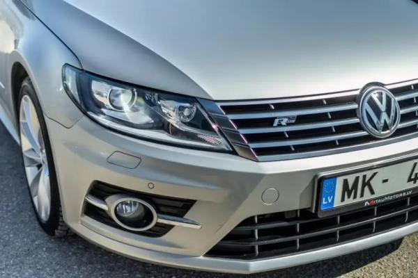 Pelēks Volkswagen CC / Passat CC 2014 Liepāja, ar dzinēja tilpumu 2.00 L un nobraukumu 269 tūkst. km par 12800 €, foto 7 vietnē AUTOMOTO.COM.LV