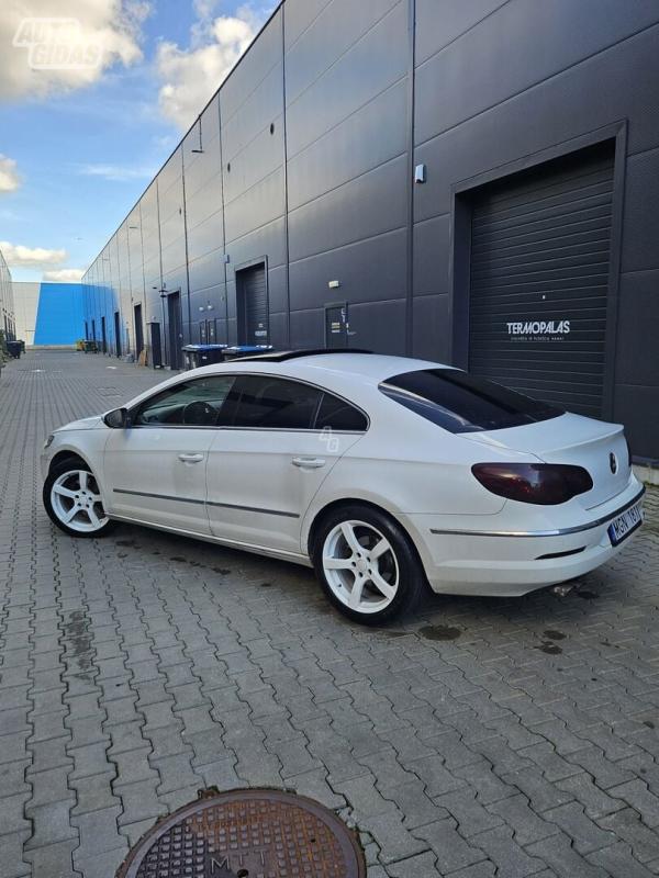 Volkswagen CC / Passat CC 2008 in Klaipeda on AUTOMOTO.COM.LV Volkswagen CC / Passat CC 2008 in Klaipeda, with an engine capacity of 2.00 L and mileage of 346 thousand km for 2100 €, photo 5 on AUTOMOTO.COM.LV