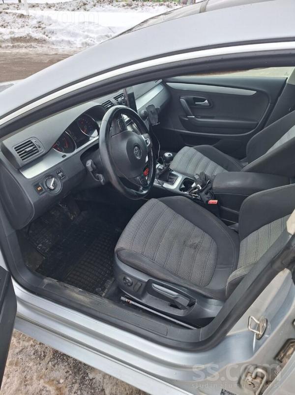 Volkswagen CC / Passat CC 2008 Daugavpils, ar dzinēja tilpumu 2.00 L un nobraukumu 415 tūkst. km par 3250 €, foto 4 vietnē AUTOMOTO.COM.LV