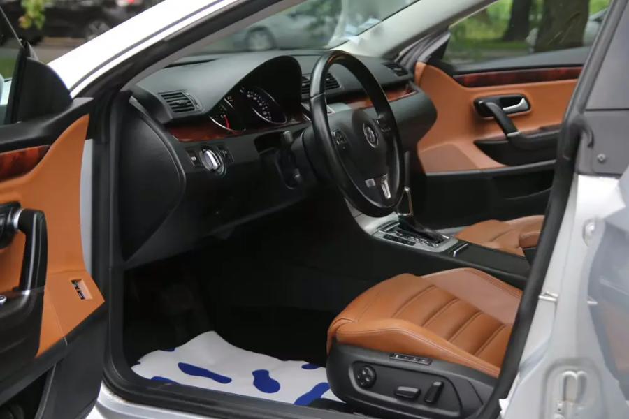 Фольксваген CC / Passat CC 2010 в Рига, объемом двигателя 2.00 л и пробегом 235 тыс. км за 5990 €, фото 9 на AUTOMOTO.COM.LV