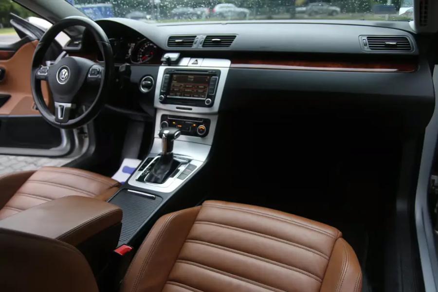 Фольксваген CC / Passat CC 2010 в Рига, объемом двигателя 2.00 л и пробегом 235 тыс. км за 5990 €, фото 11 на AUTOMOTO.COM.LV