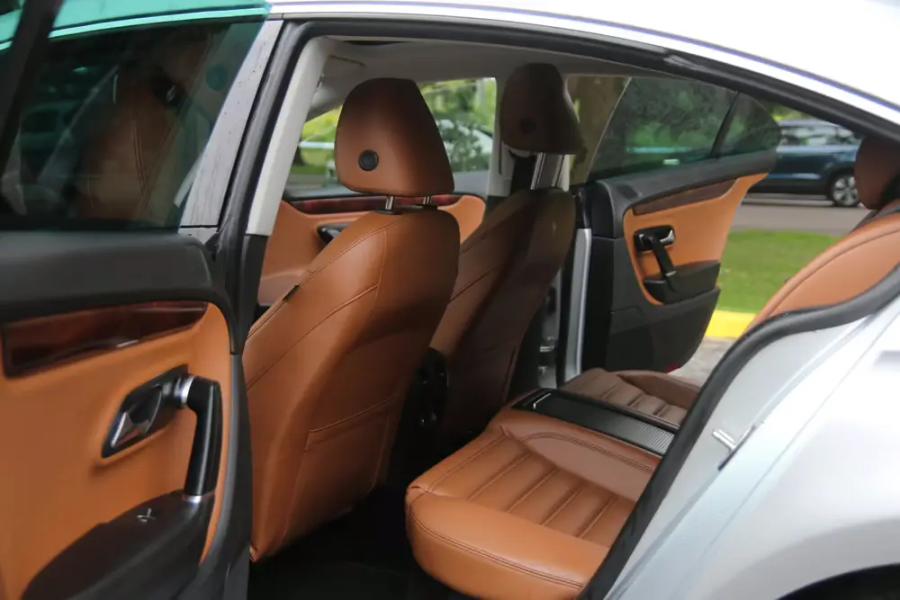 Фольксваген CC / Passat CC 2010 в Рига, объемом двигателя 2.00 л и пробегом 235 тыс. км за 5990 €, фото 13 на AUTOMOTO.COM.LV