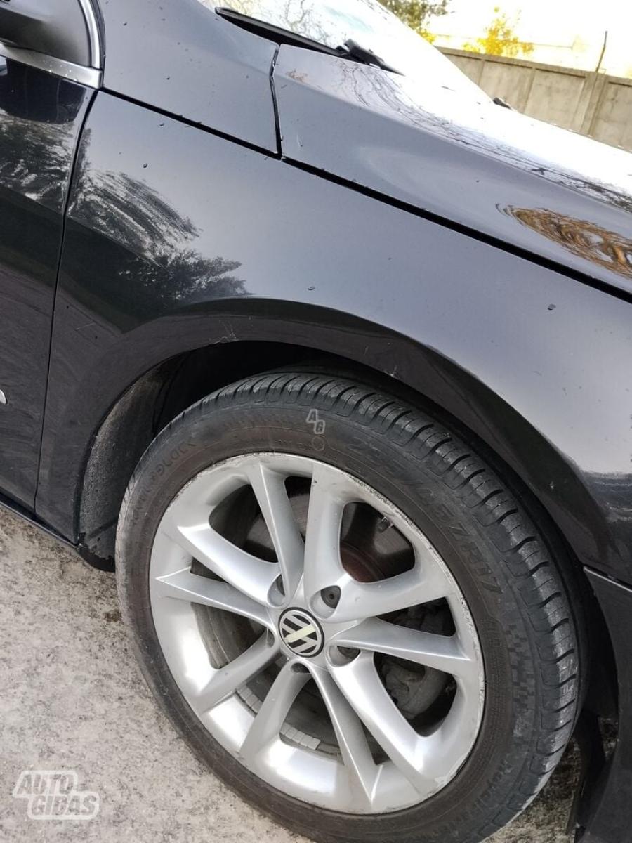 Volkswagen CC / Passat CC 2010 Naujoji Akmenė, ar dzinēja tilpumu 2.00 L un nobraukumu 307 tūkst. km par 2000 €, foto 10 vietnē AUTOMOTO.COM.LV