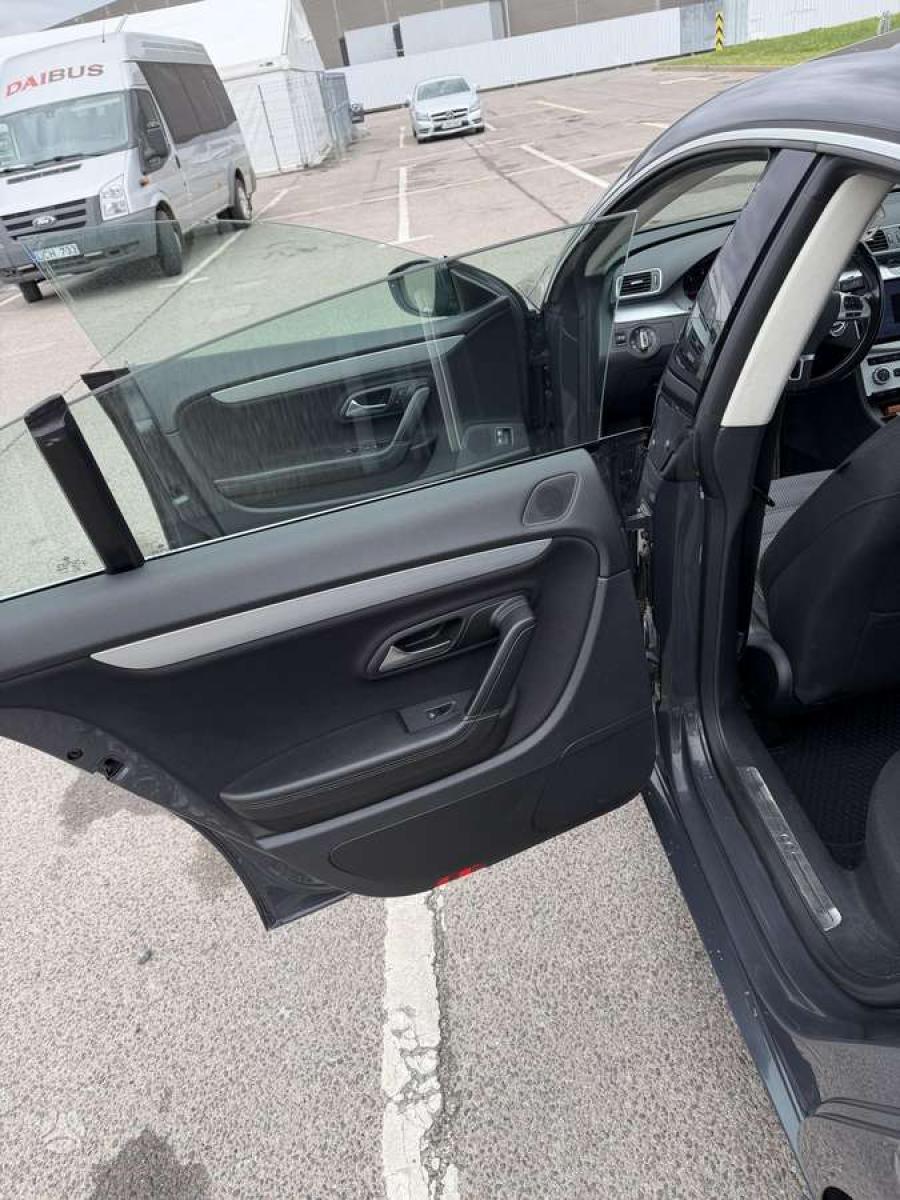 Volkswagen CC / Passat CC 2012 Kauņa, ar dzinēja tilpumu 2.00 L un nobraukumu 360 tūkst. km par 9000 €, foto 15 vietnē AUTOMOTO.COM.LV
