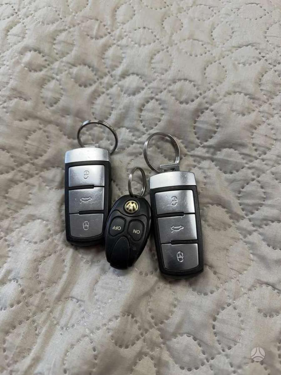 Volkswagen CC / Passat CC 2012 Kauņa, ar dzinēja tilpumu 2.00 L un nobraukumu 360 tūkst. km par 9000 €, foto 39 vietnē AUTOMOTO.COM.LV