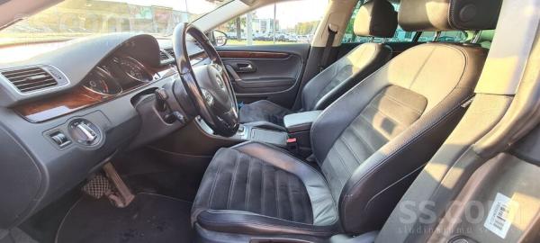 Volkswagen CC / Passat CC 2012 Rīga, ar dzinēja tilpumu 2.00 L un nobraukumu 255 tūkst. km par 6700 €, foto 4 vietnē AUTOMOTO.COM.LV