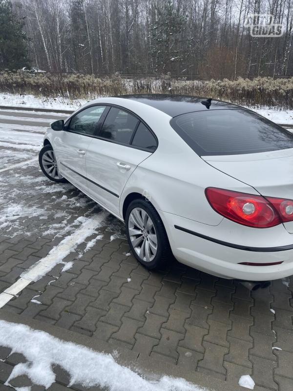 Balts Volkswagen CC / Passat CC 2011 Kauņa, ar dzinēja tilpumu 2.00 L un nobraukumu 209 tūkst. km par 3000 €, foto 8 vietnē AUTOMOTO.COM.LV