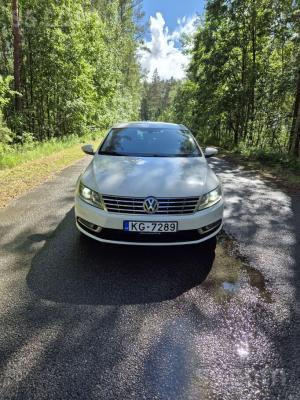 White Volkswagen CC / Passat CC 2012 in Riga, with an engine capacity of 2.00 L and mileage of 337 thousand km for 7400 €, photo 3 on AUTOMOTO.COM.LV