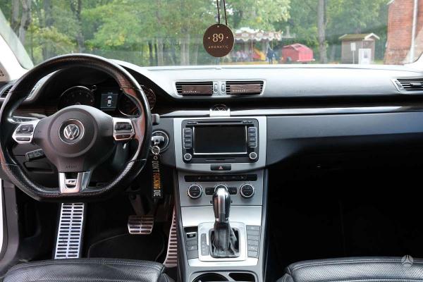Balts Volkswagen CC / Passat CC 2013 Kauņa, ar dzinēja tilpumu 3.60 L un nobraukumu 157 tūkst. km par 9300 €, foto 8 vietnē AUTOMOTO.COM.LV