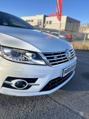 White Volkswagen CC / Passat CC 2016 in Panevezys, with an engine capacity of 1.97 L and mileage of 275 thousand km for 10000 €, photo 3 on AUTOMOTO.COM.LV