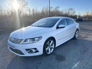 White Volkswagen CC / Passat CC 2016 in Panevezys, with an engine capacity of 1.97 L and mileage of 275 thousand km for 10000 €, photo 4 on AUTOMOTO.COM.LV